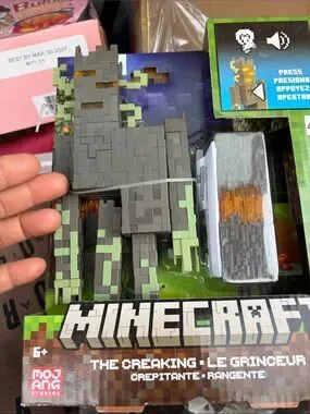 Minecraft | Toys | Minecraft Creaking Heart Figure Green Gray | Poshmark